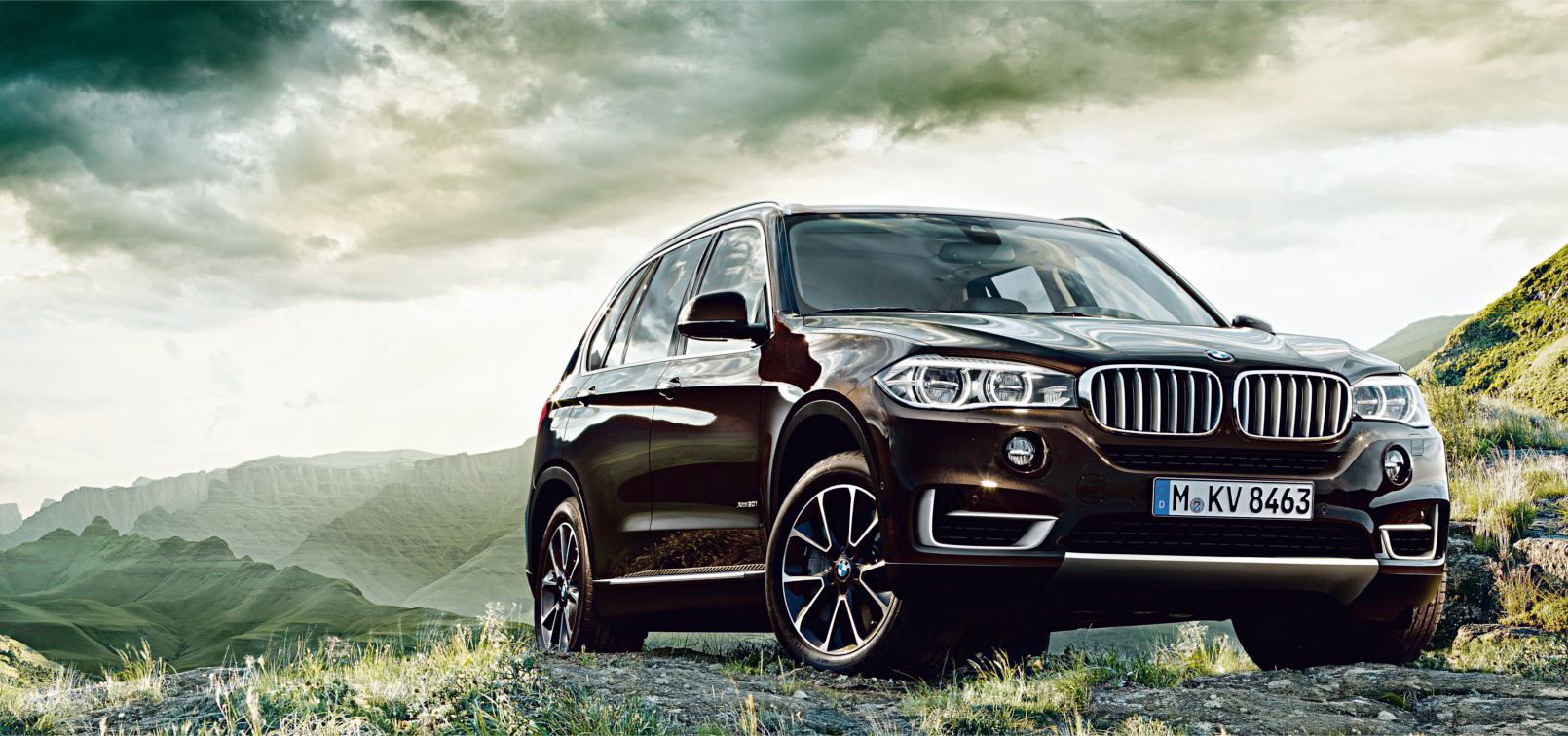 The BMW X5 - The World's Best Family Car? - Family Cars Australia